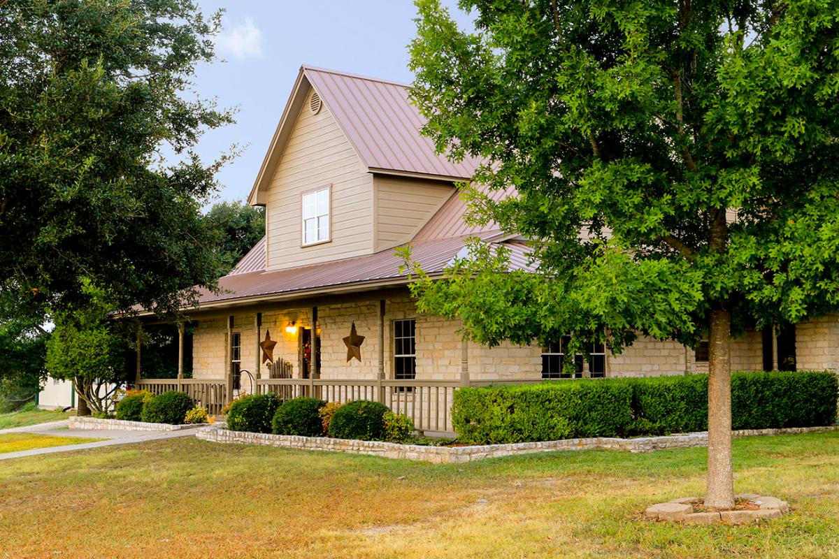 Saddle Leather Brown_4 - Saddle Leather Brown 4 - Mueller, Inc