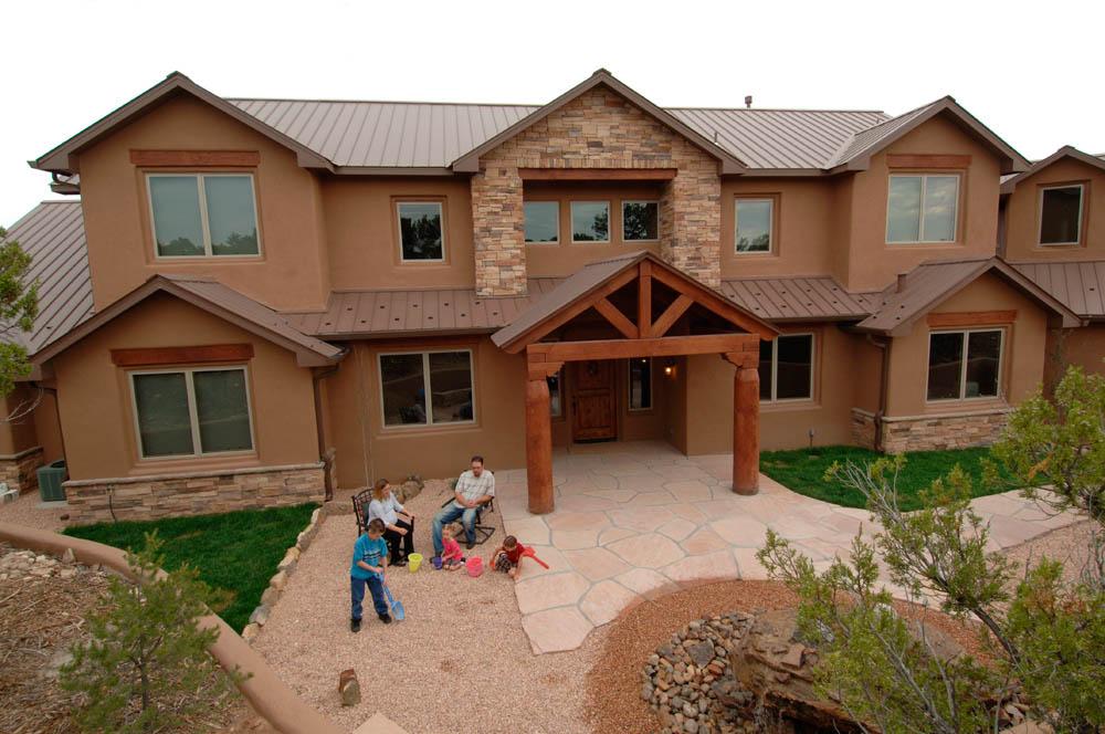 Saddle Leather Brown_2 - Saddle Leather Brown 2 - Mueller, Inc