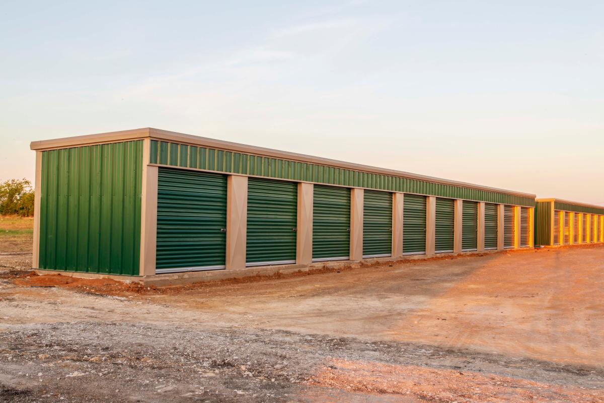 Complex 2 - Complex 2 - Mueller, Inc